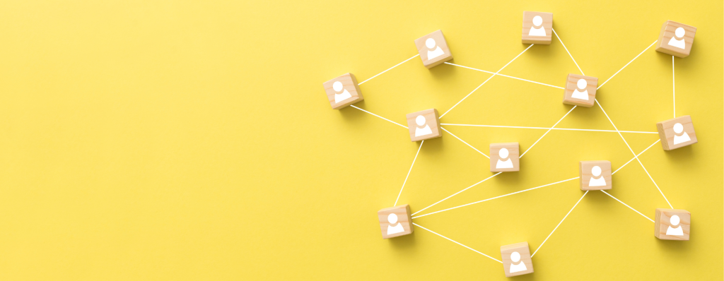 How is Vaave’s Alumni Management Software Different from LinkedIn ...